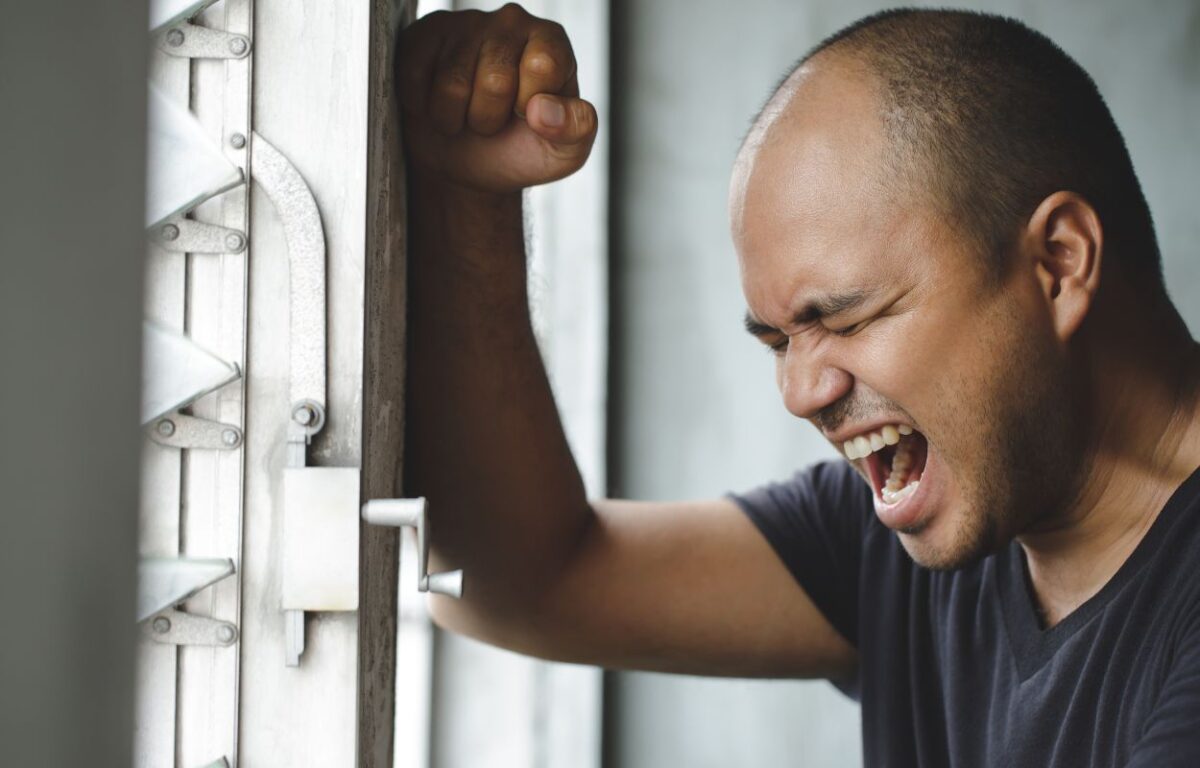 Best Ways To Pretend To Cry - Best Acting Schools in Canada
